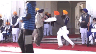 Sukhbir Singh Badal attacked at Golden Temple - Sukhbir Badal shot at Golden Temple Amritsar ...
